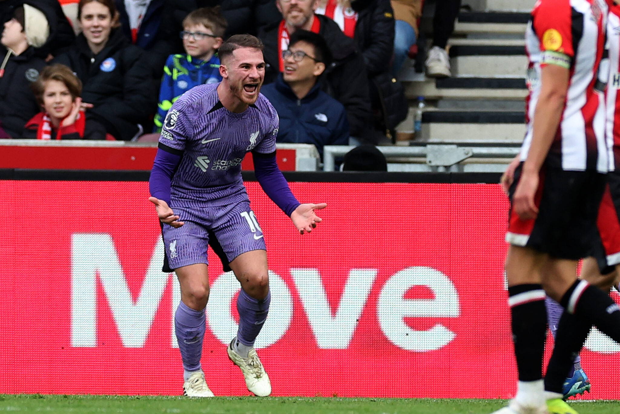 Jurgen Klopp outlines versatile Liverpool star's 'tactical brain' that ...